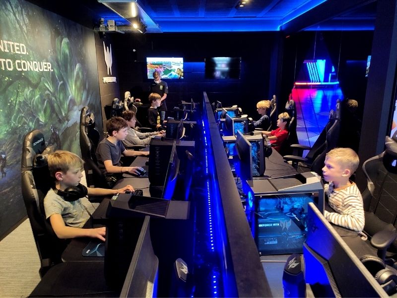 Contact & Adres H20 Esports Campus & Rabo Esports Stadion