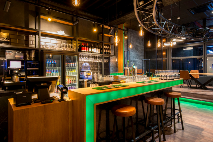 H20 Eventlocatie, Kantoorruimte, Educatie en Esports hub - H20 Lounge Café