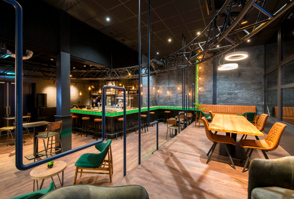 H20 Eventlocatie, Kantoorruimte, Educatie en Esports hub - H20 Lounge Café