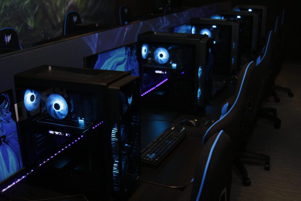 Predator Gaming Room: gaming bootcamp studio near Amsterdam